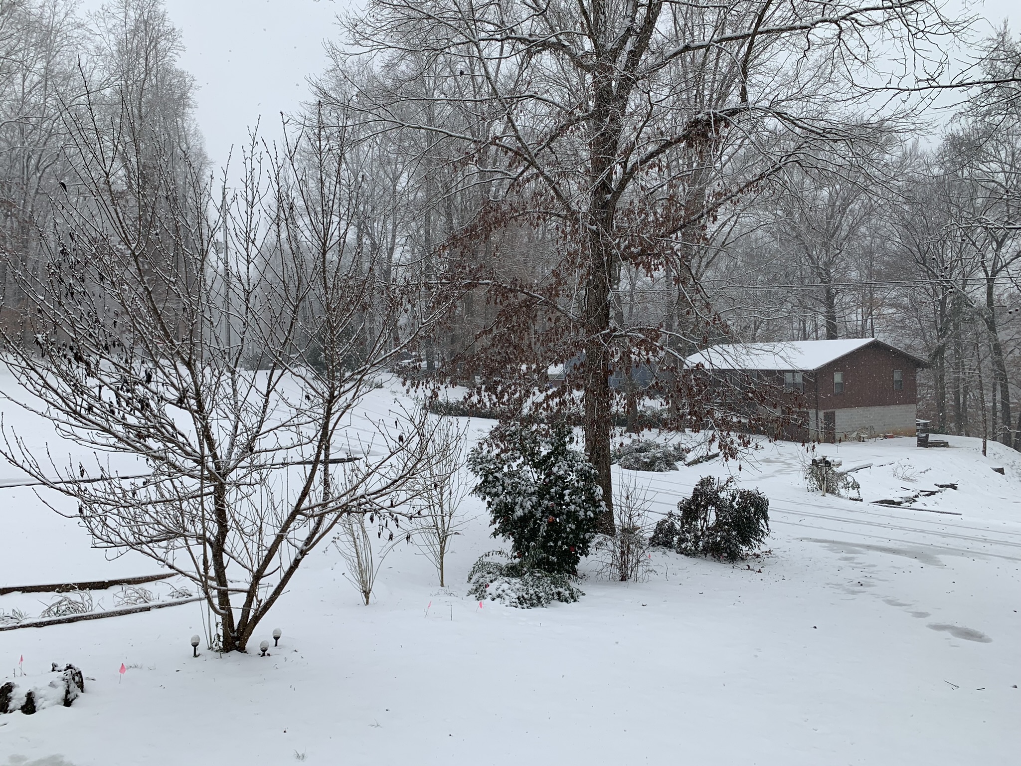 Major Snow Storm Hits Northeast Georgia - 92.1 WLHR